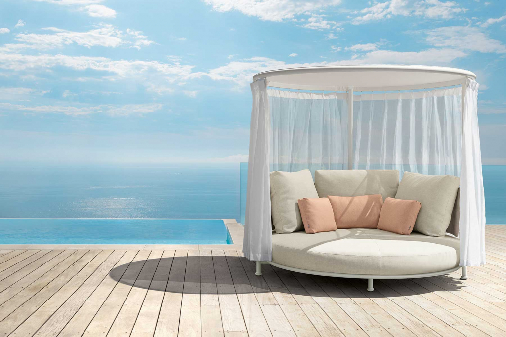 Round Garden Canopy Bed - Shop Online | Italy Dream Design